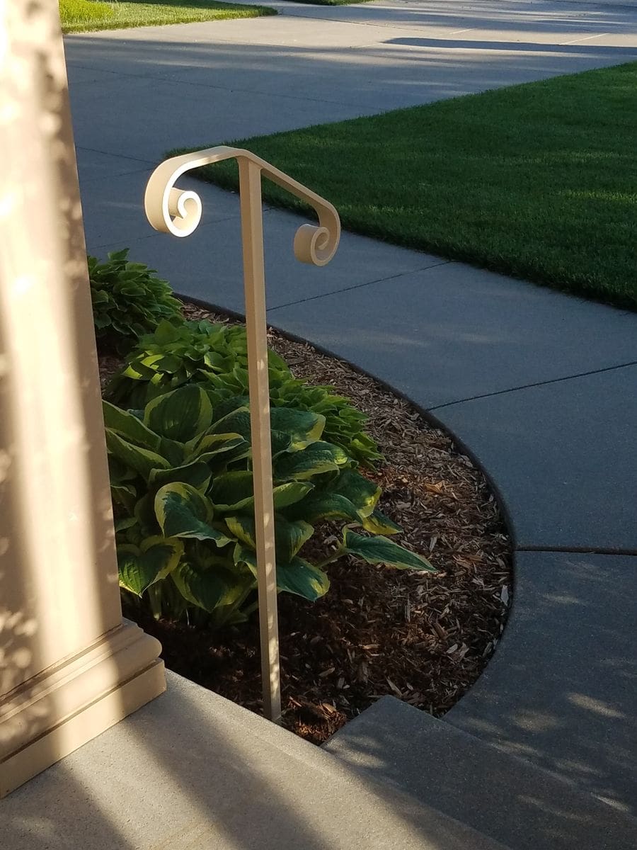 Steel Single-Post Handrail for Stairs for 1 to 2 Steps