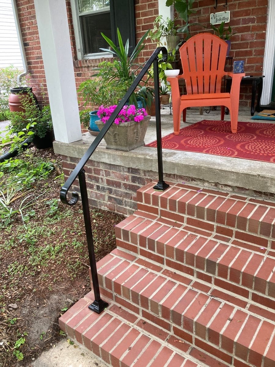 2 to 6 Foot Simple Steel Handrail for Stairs with Base Plate | EZ Rails