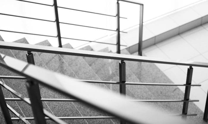 How to Measure and Design Your Stair Hand Railing - EZ Rail