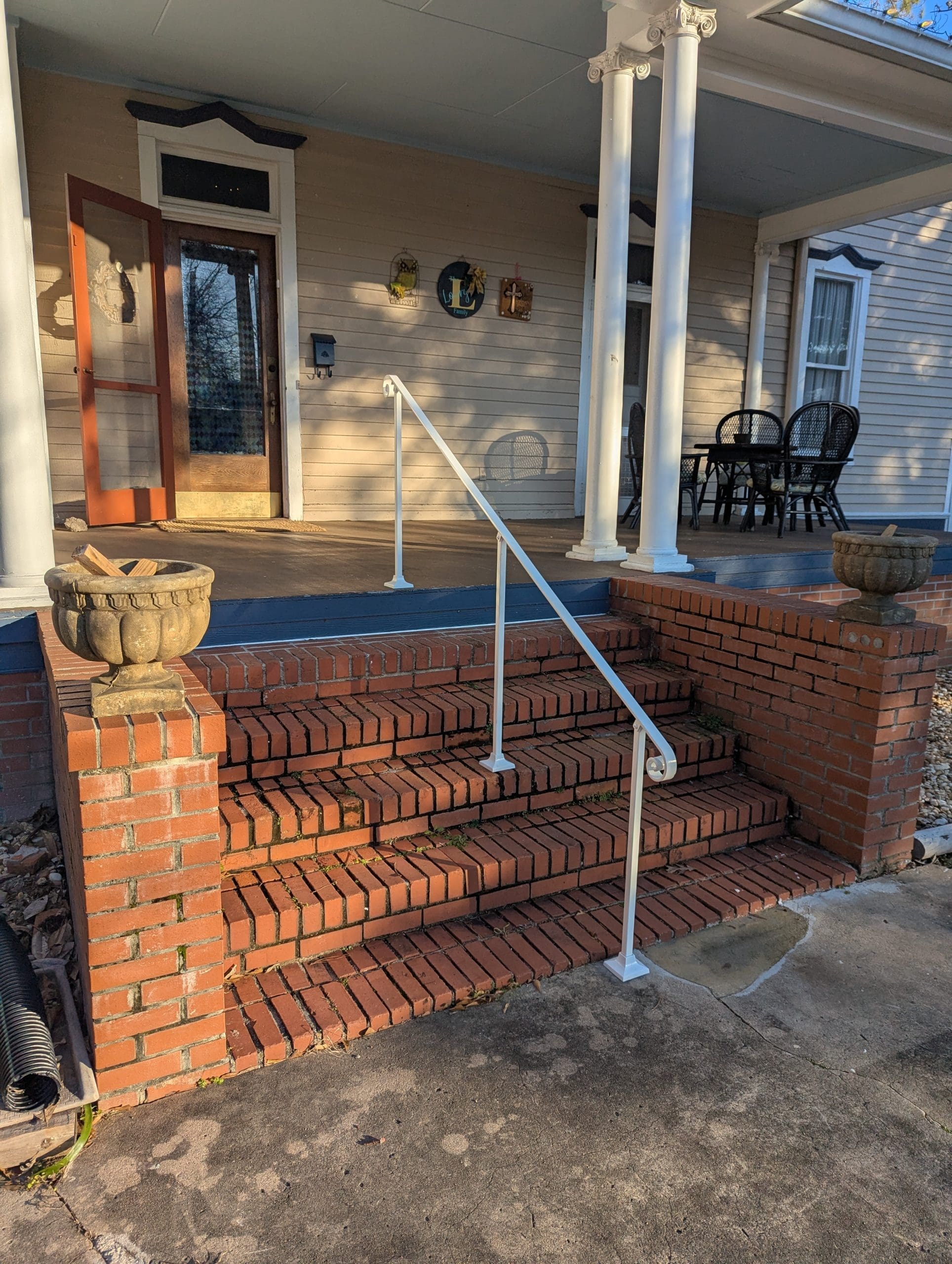 EZ Rails - Gallery of EZ Rail Handrails Mounted on Stairs