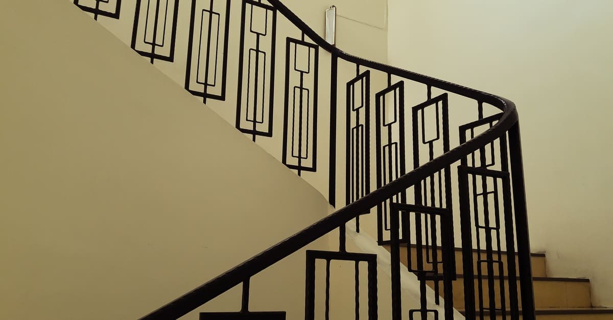 Understanding How a Handrail’s Finish Impacts Maintenance